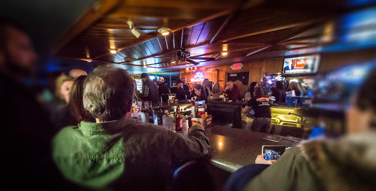 Home - County Line Smokehouse & Spirits